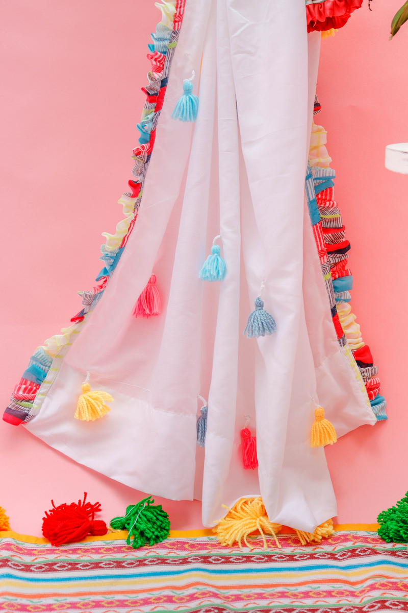Multicolor frilled curtain – Design station